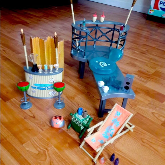 Bratz | Toys | Bratz Pool Party Play Set Comes With All Shown | Poshmark